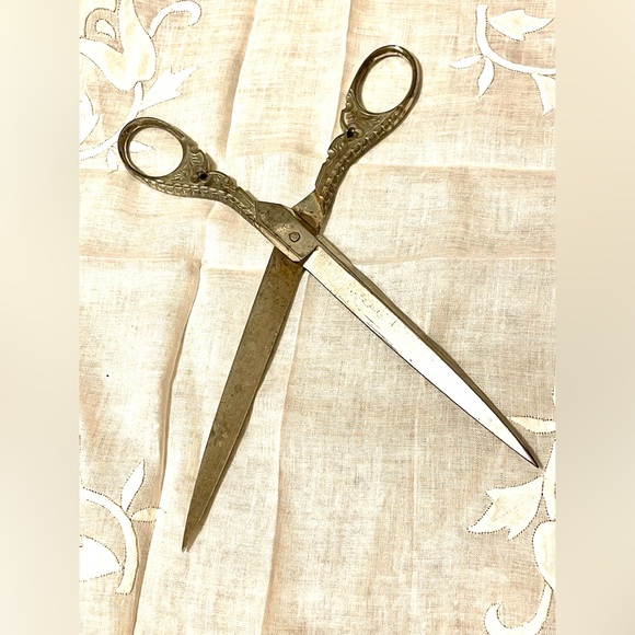 Design | Antique Pair Of Ornately Decorated Scissors | Poshmark